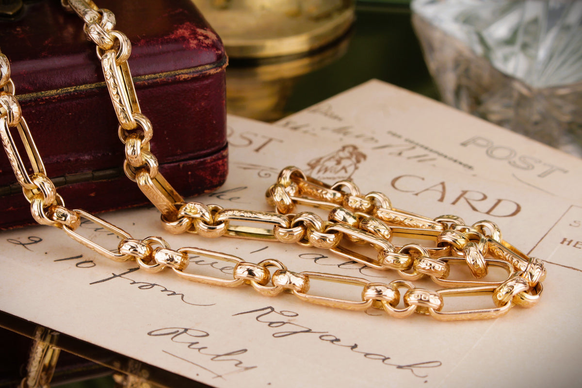 ANTIQUE EDWARDIAN 14ct YELLOW GOLD ENGRAVED CHAIN - Rock & Vestige